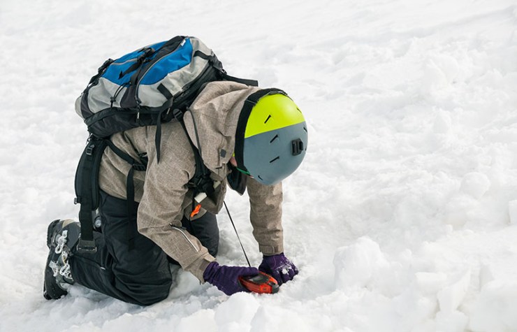 Comment survivre à une avalanche »wiki utile Préparation aux urgences ...